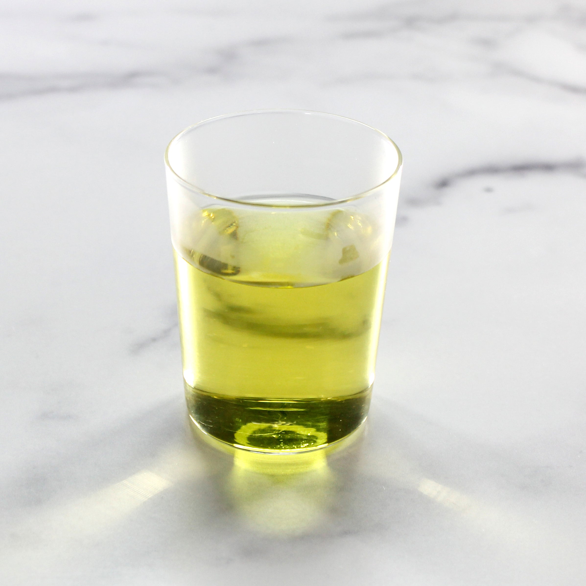 Golden Buds – In Pursuit of Tea